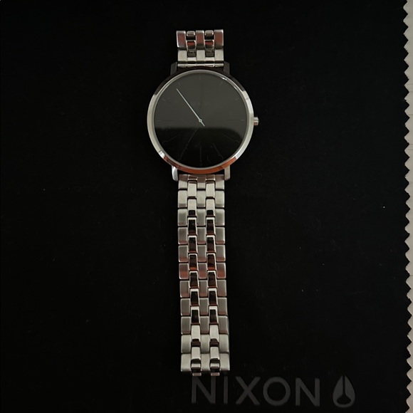 Nixon | Accessories | Nixon Silver And Black Arrow | Poshmark